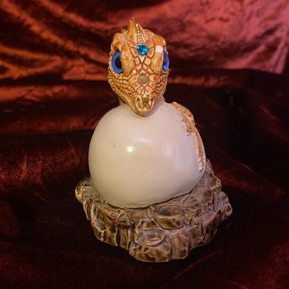 Windstone | Art | Rare Windstone Editions 984 Hatching Baby Dragon ...